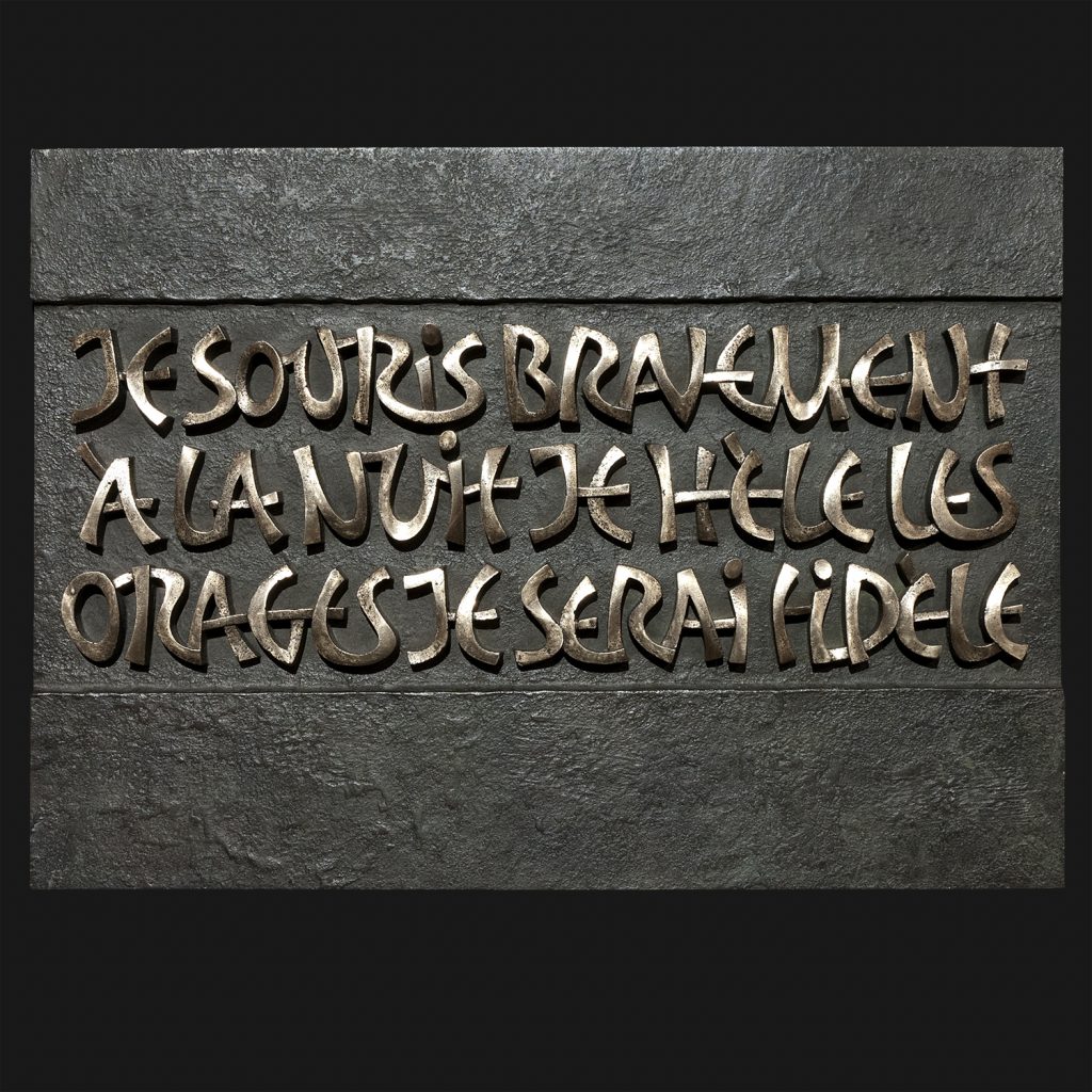 Sculpted letters in bronze – Robbie Schneider